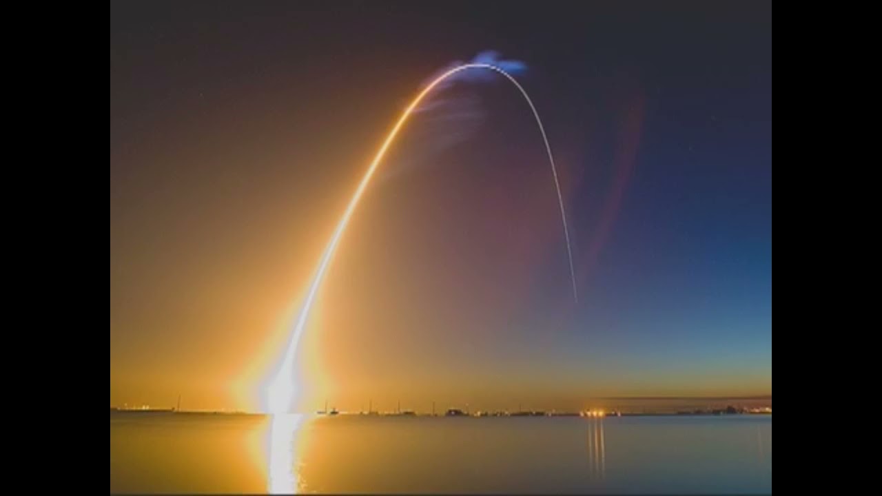 Rockets fly sideways to "space" - Level Earth - YouTube