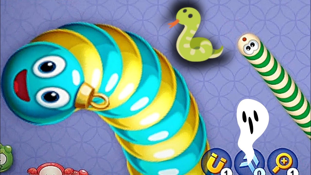 Playing Worms Zone Without Talking - YouTube