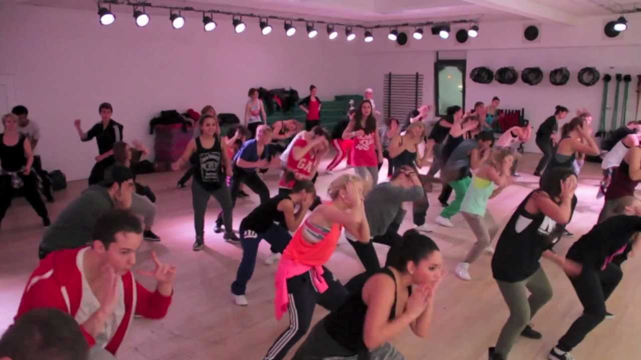 NSJ- Chris Brown dancers workshop 2012 - YouTube