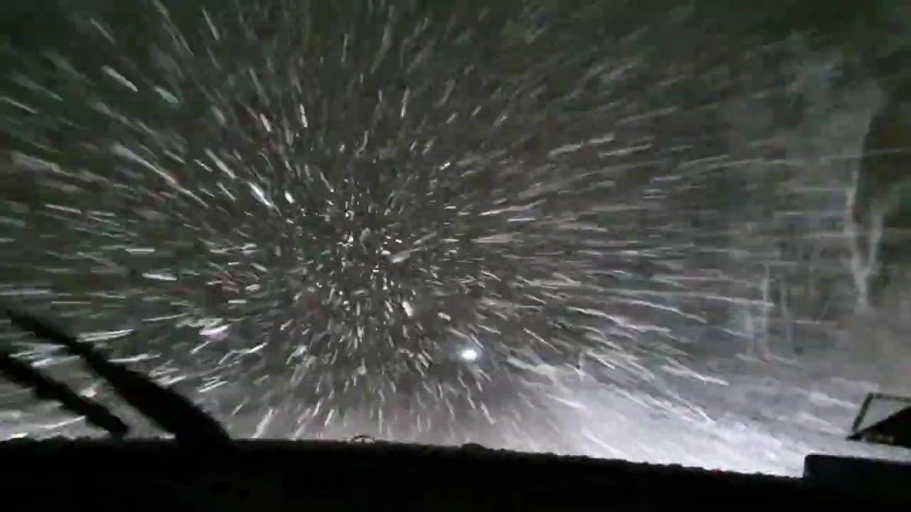 Mercedes W211 snow 2020.02.27 Rohr - YouTube