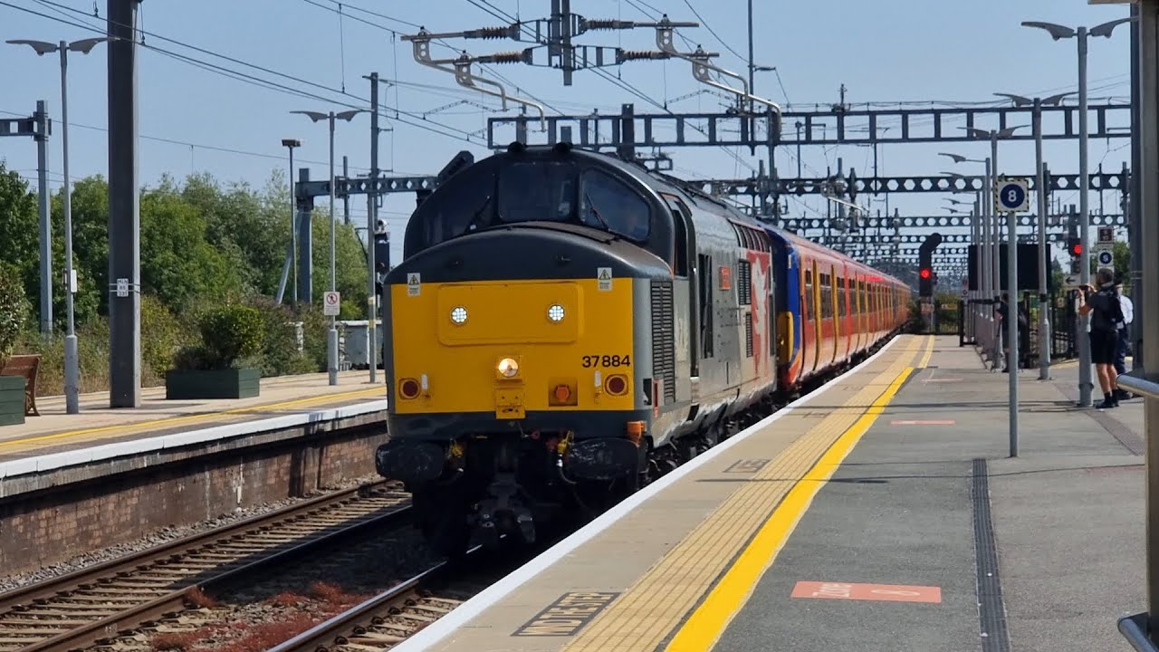 Heatwave trainspotting at didcot parkway, GWML 11/8/25 incl class 455 ...
