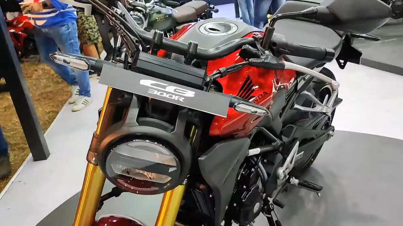All-new HONDA CB300 R Official Video - YouTube