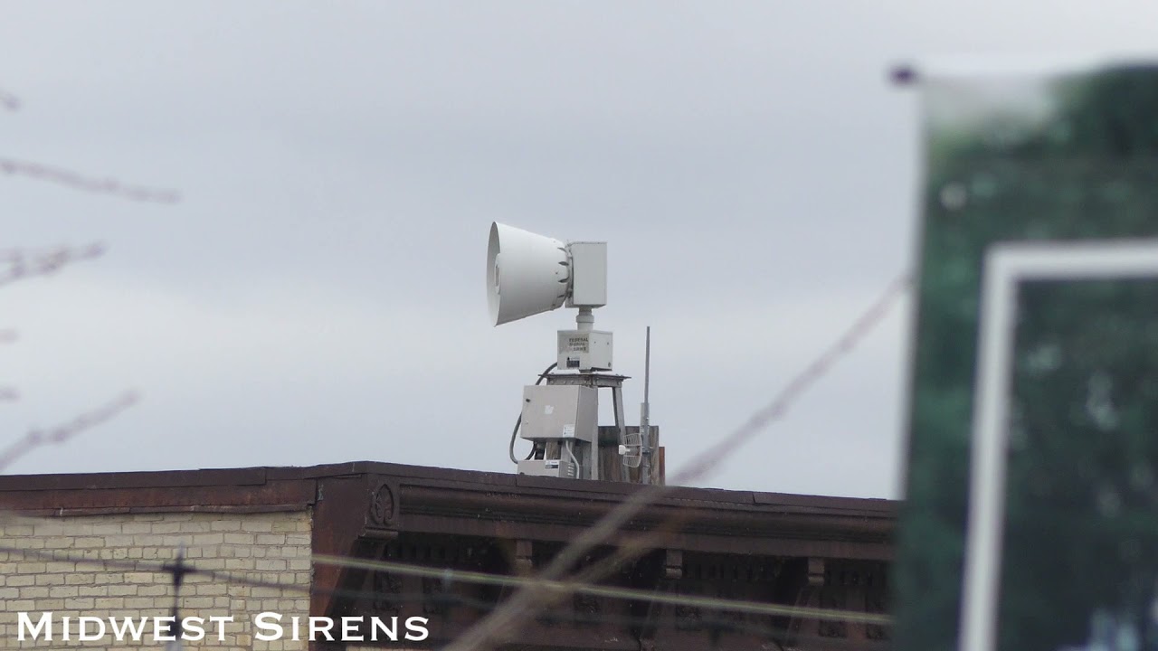 Federal Signal 2001-SRNB Siren, Noon Blast, Fort Atkinson, WI - YouTube