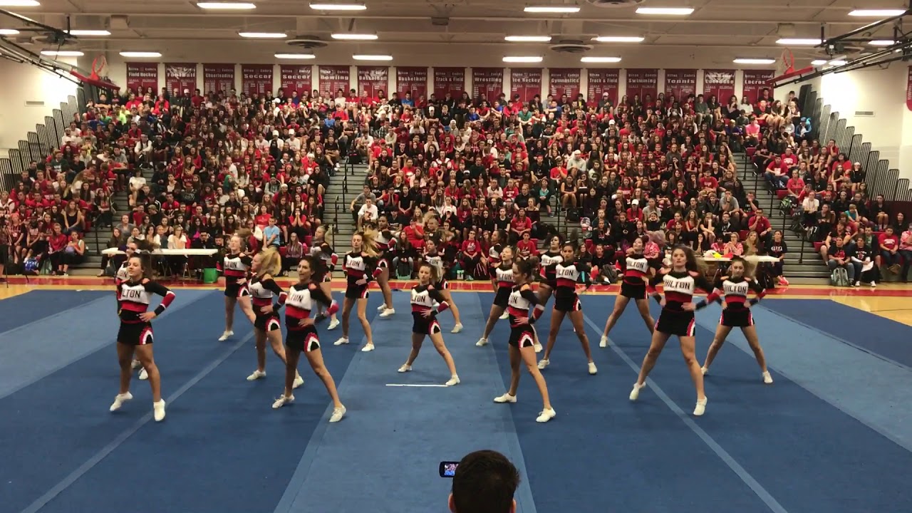 Hilton varsity cheer- Pep Rally performance - YouTube