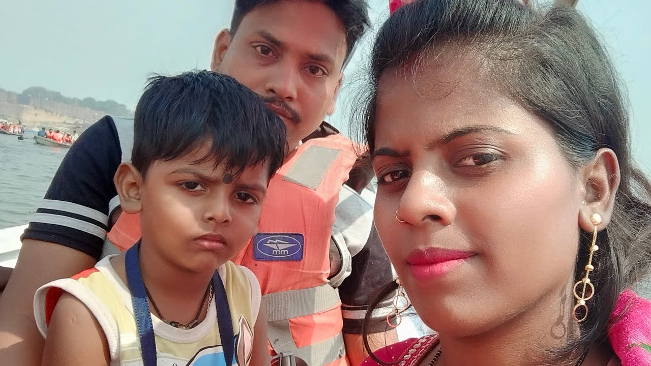 Taratari Chole Aso Golpo Kori ♥️😘 - YouTube