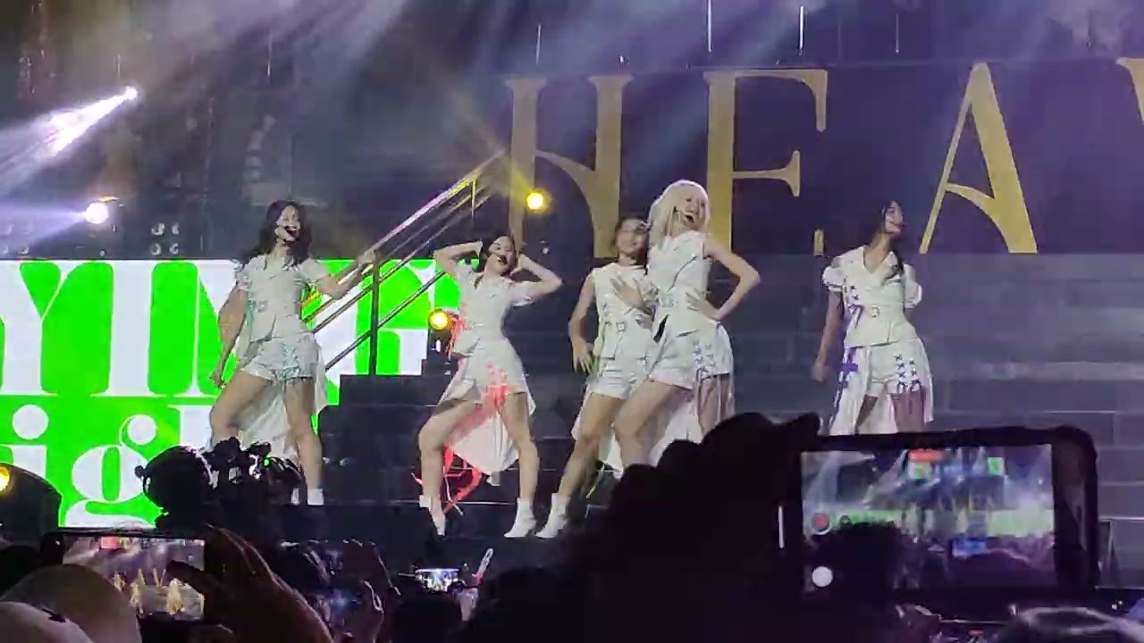 Flying High JKT48 10th Anniversary Concert HEAVEN - Shani Fancam - YouTube