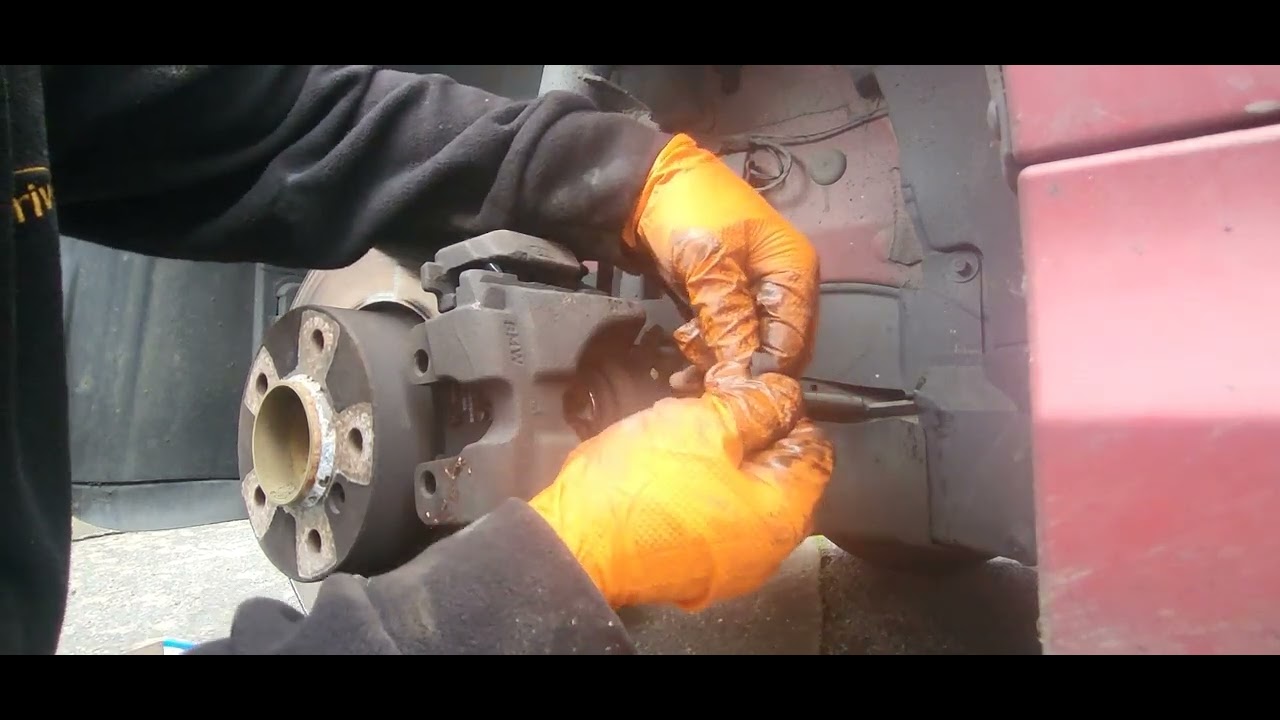 Change Brake Pads Bmw E90