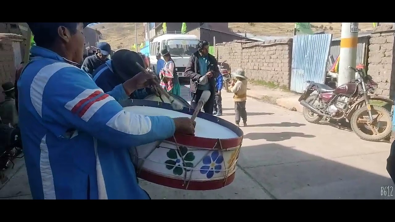 música Autóctona Pinkillo MOHO - Huayarapata ( danza pandilla) - YouTube