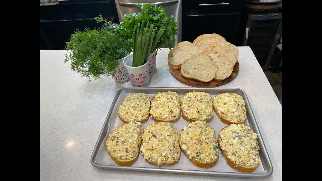Best & Delicious Appetizers | Bacon, Egg & Cheese Toasted Bread ...