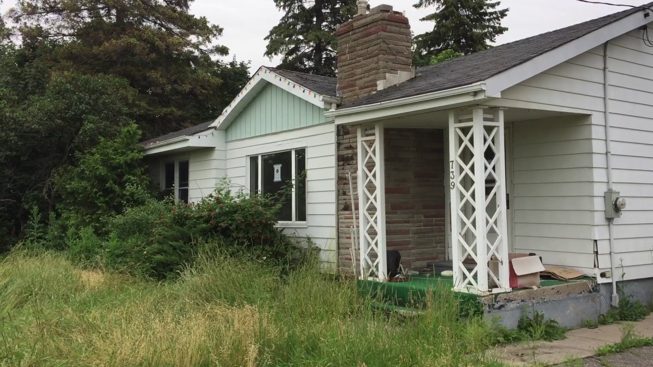 Blue Card First on Scene - YouTube