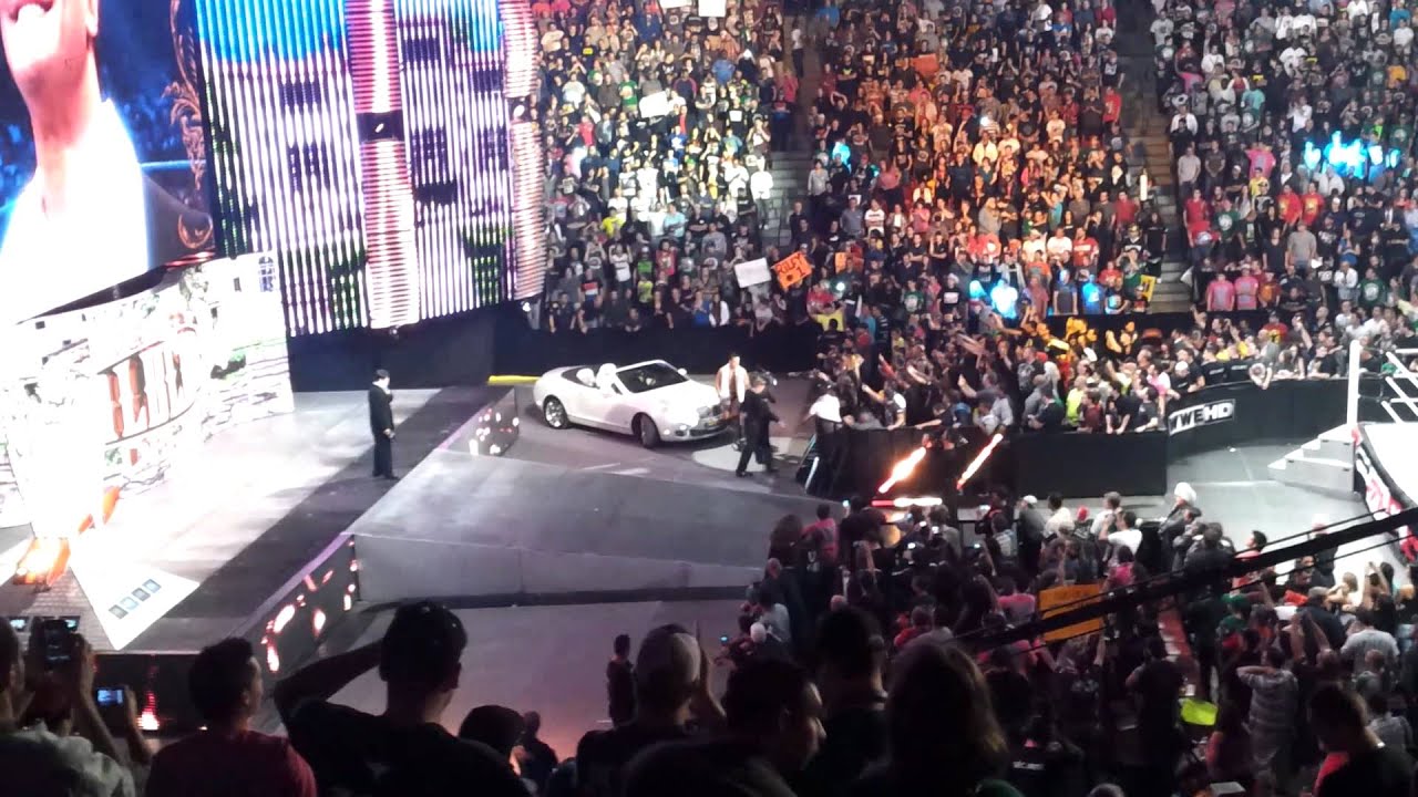 Alberto Del Rio's entrance - YouTube