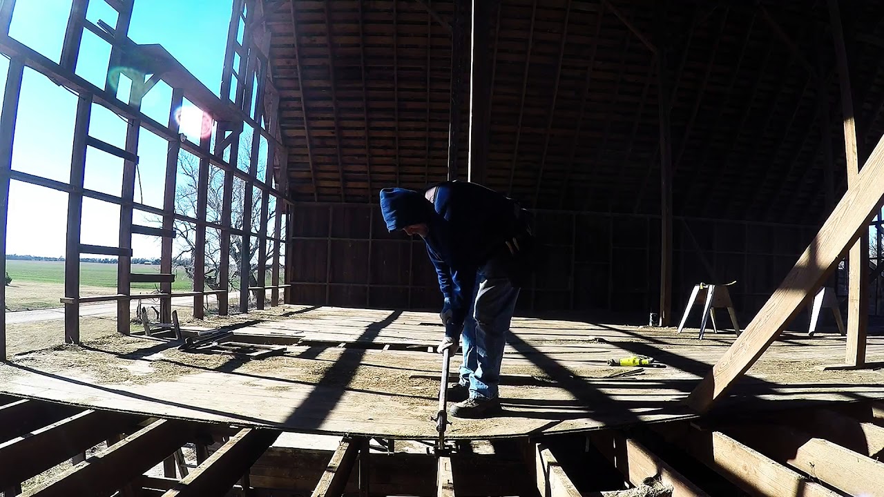 How to take down a barn ! - YouTube