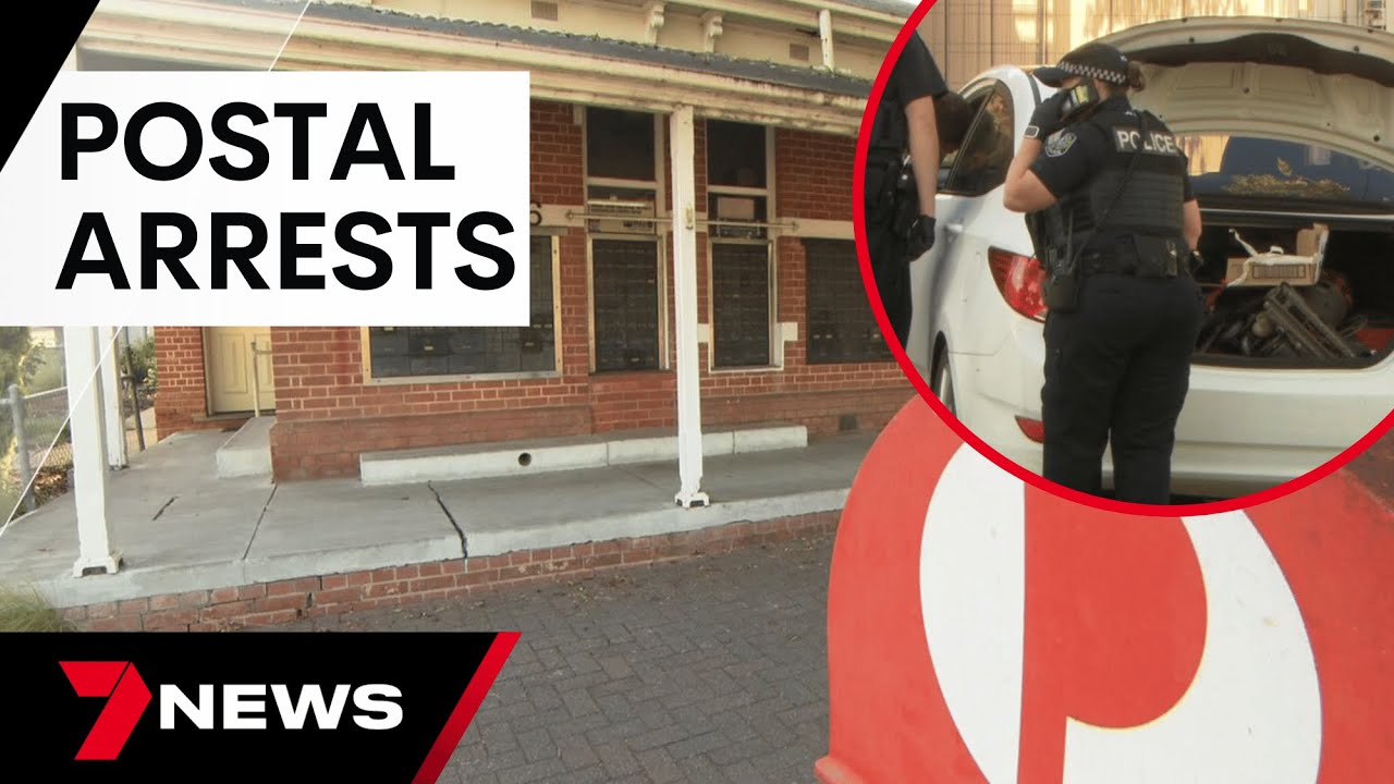 Pair arrested after bungled Burnside post office break-in | 7 News ...