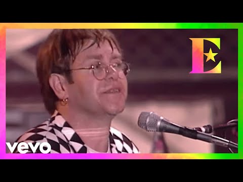 Elton John - Can You Feel The Love Tonight (Estadio do Flamengo, Rio, Brazil 1995)