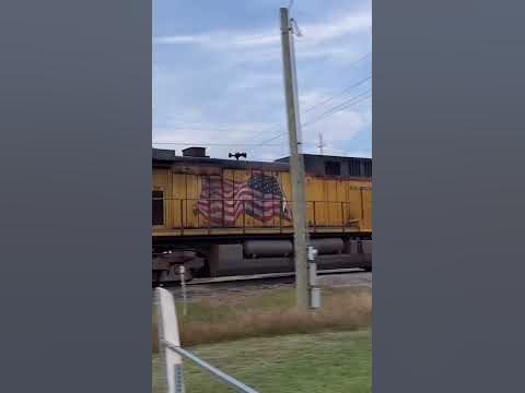 UP 5796 Leads Manifest Train Magnolia Tx - YouTube