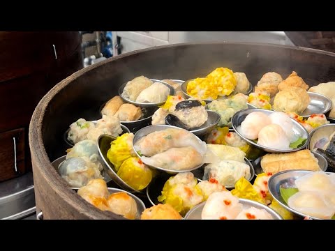 A street dim sum stall that only opens at night in Kuala Lumpur ...