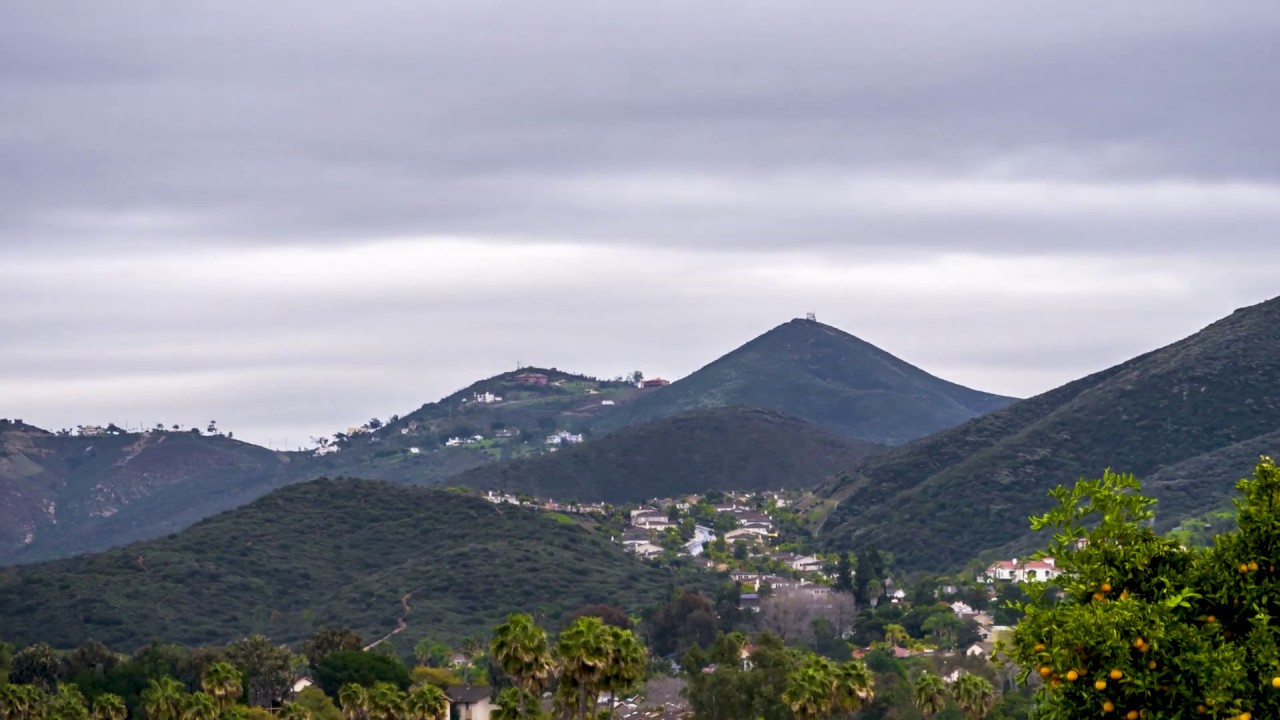 Double Peak San Marcos San Diego CA Foggy 4K Timelapse - Hyperlapse ...
