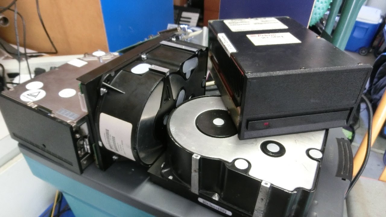 Data Archaeology 002: 1980s 300MB Seagate Hard Drive - YouTube