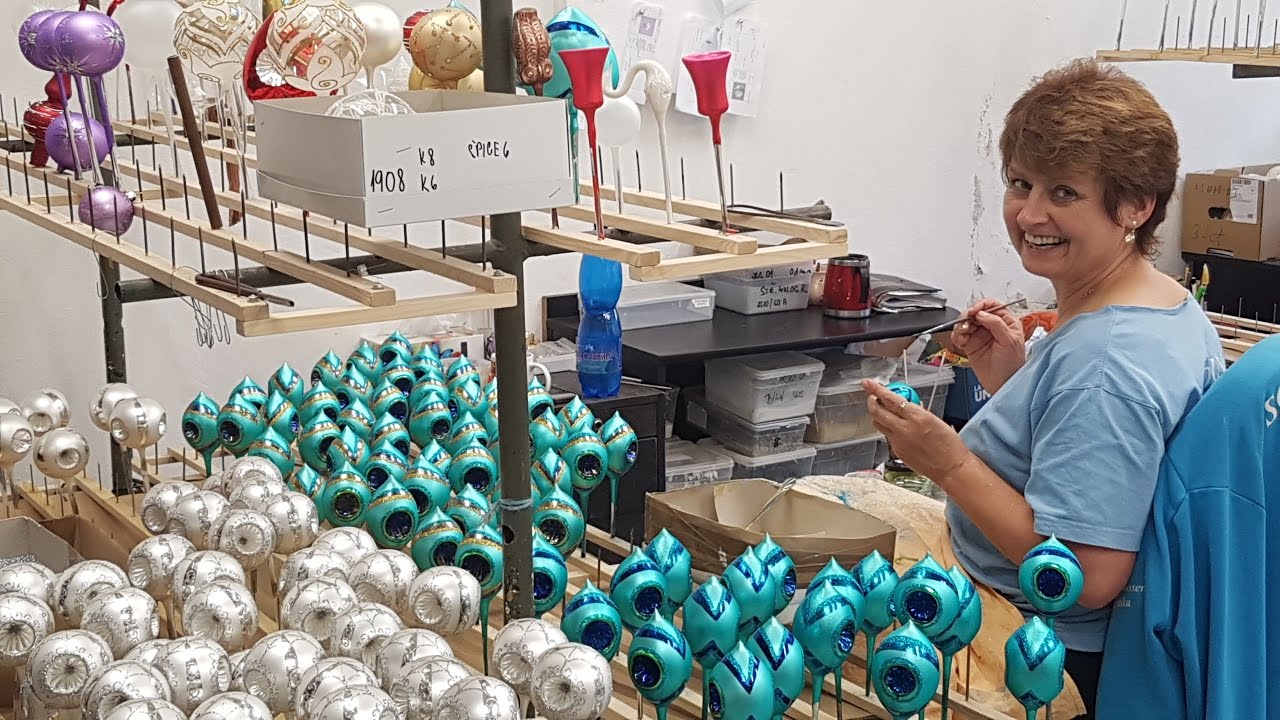 GLASSOR US - How are our glass Christmas ornaments made - YouTube