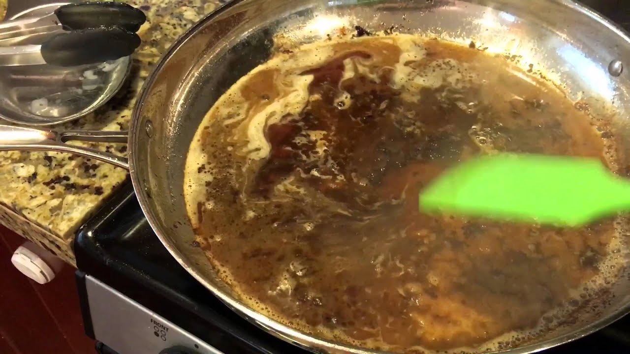 How To Clean a Burnt Frying Pan without scrubbing! - YouTube