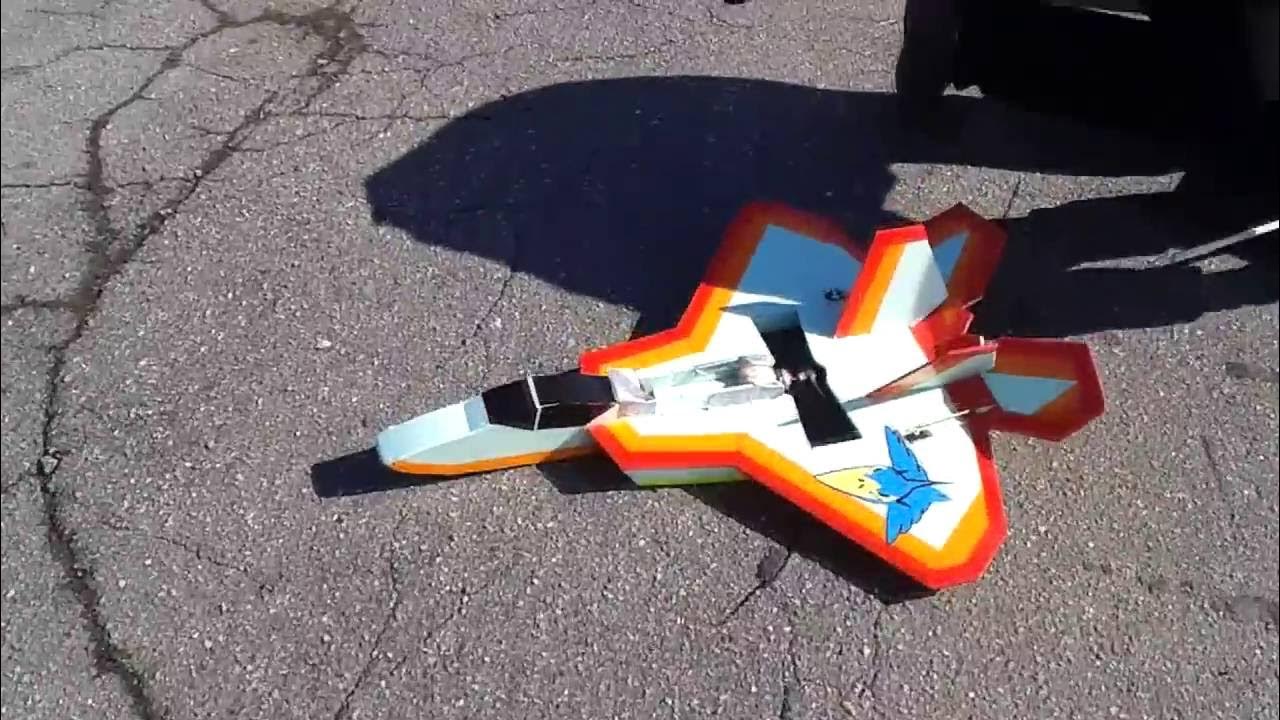 Авиамоделизм, авиамодельный кружок. - YouTube