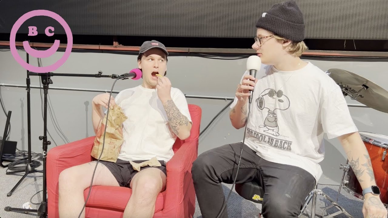 WE EAT 30 TACOS (S3-3) - YouTube