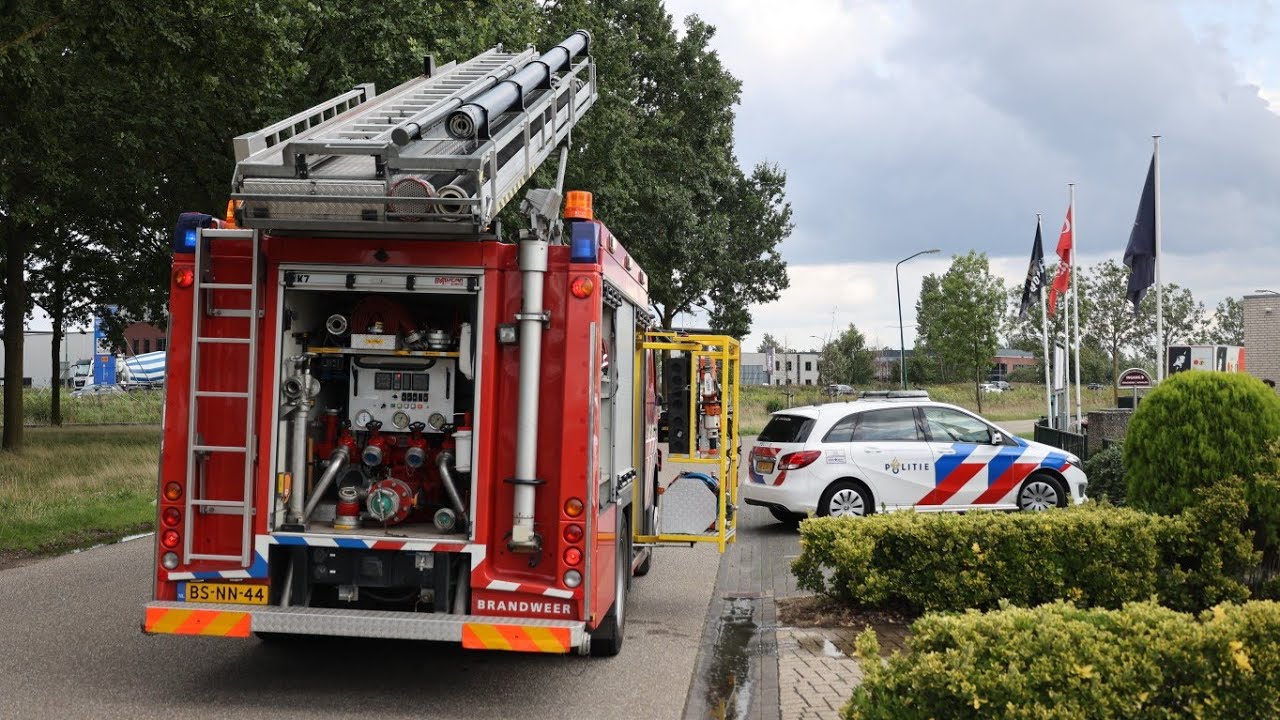 Brand bij restaurant BMP catering Elzenburg Spaanderstraat Oss - YouTube