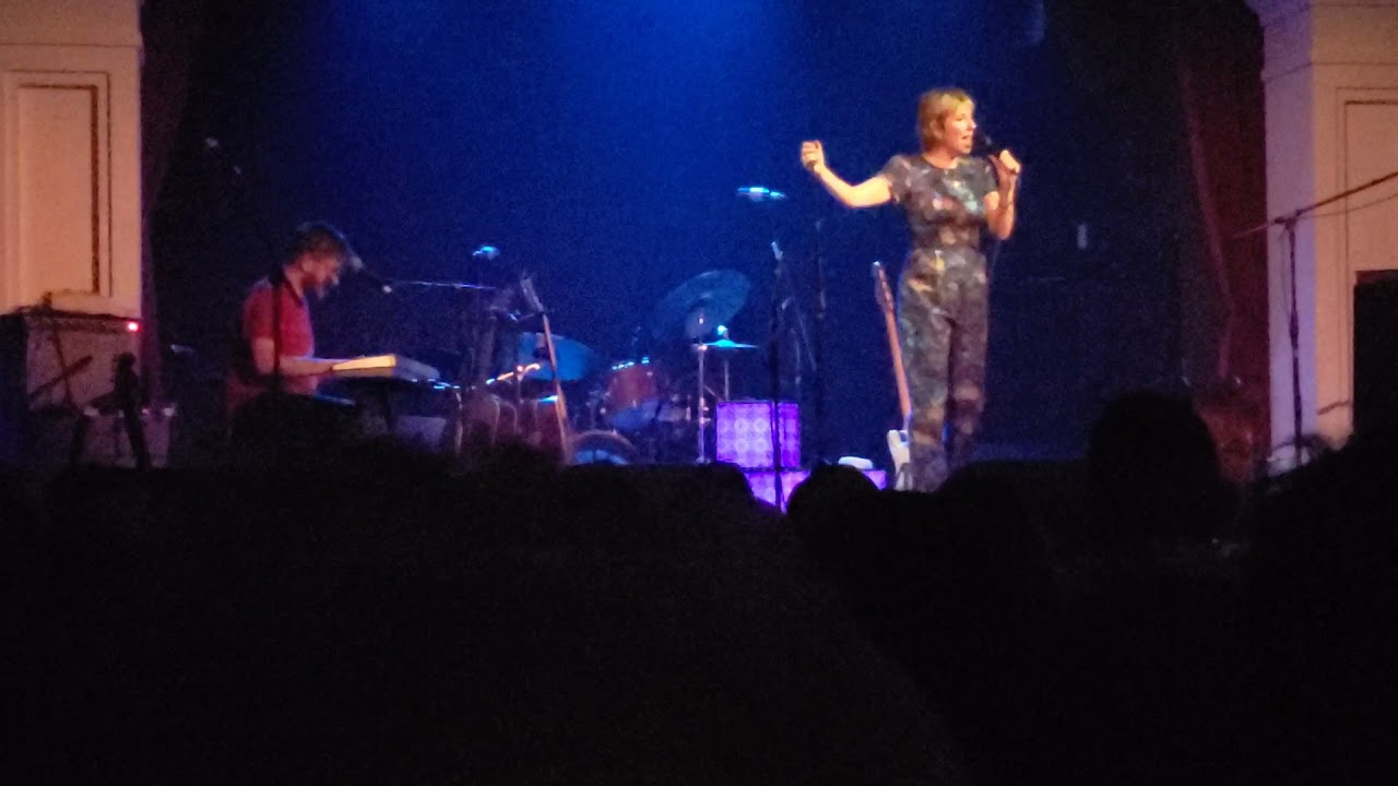 Martha Wainwright - Chelsea Hotel #2 (Great Hall, Toronto, 2021-11-30 ...