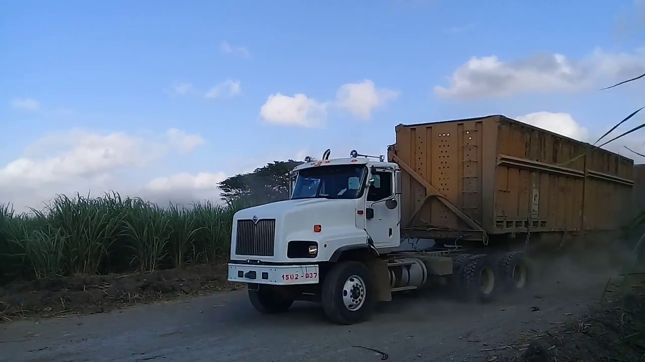 International PayStar 5000 - YouTube