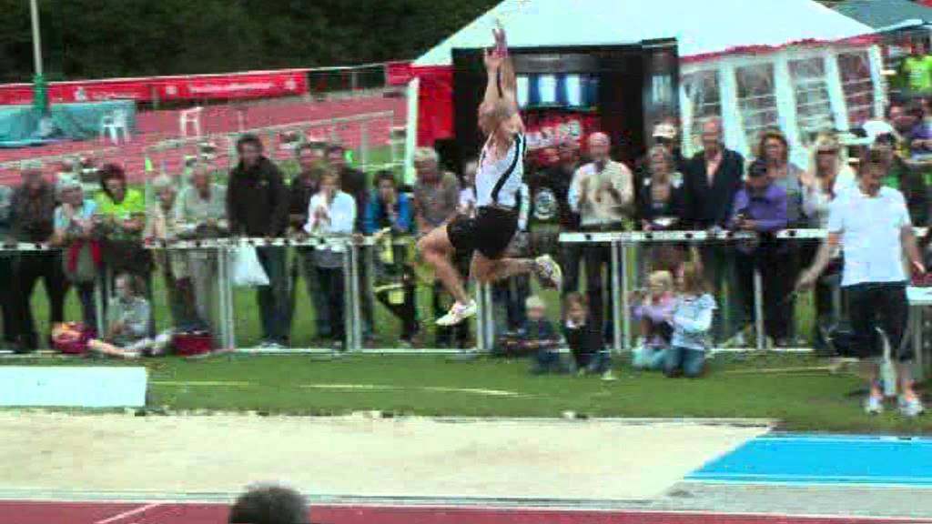 Stephan Louw.mpg - YouTube