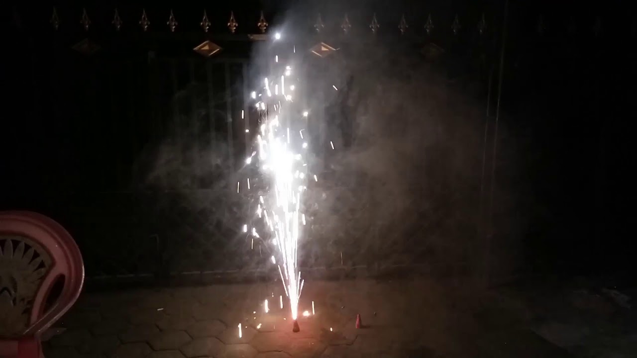 Kembang Api MERCON Air Mancur 3" Conic fountain - YouTube