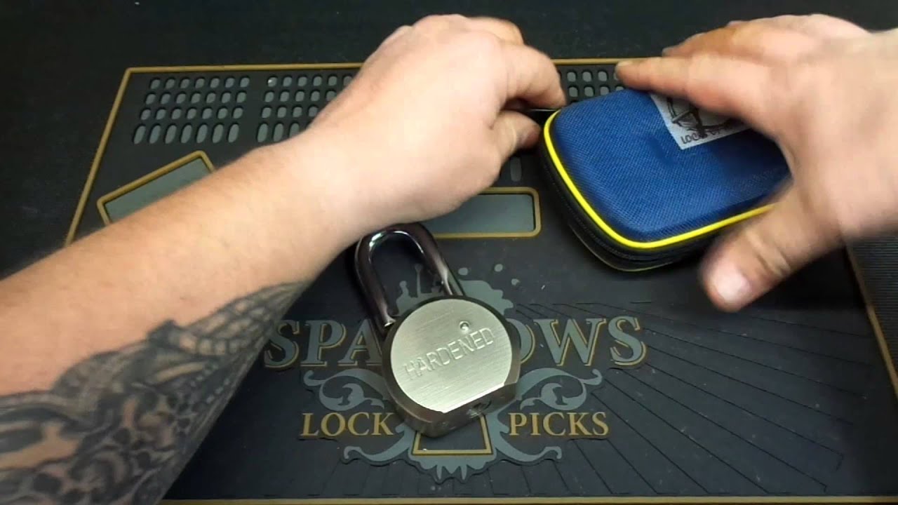 *6* Heavy Duty "Guard Security" Padlock Picked & Gutted - YouTube