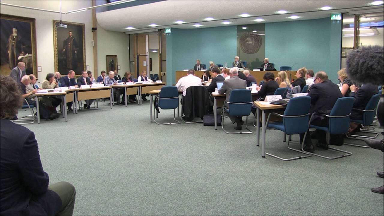 Hartlepool Borough Council - Full Council Meeting 8.9.2016 - YouTube