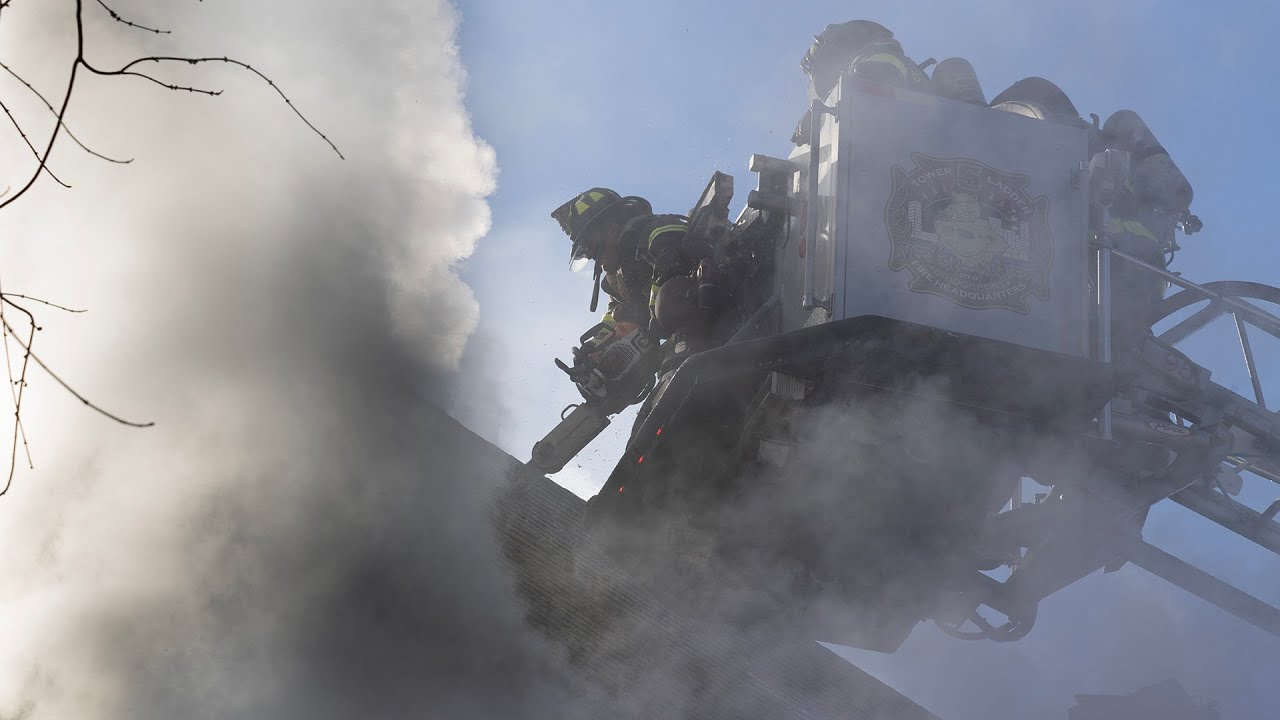 Lenox Ave. 2nd Alarm Fire (Bridgeport, CT) 1/22/24 - YouTube