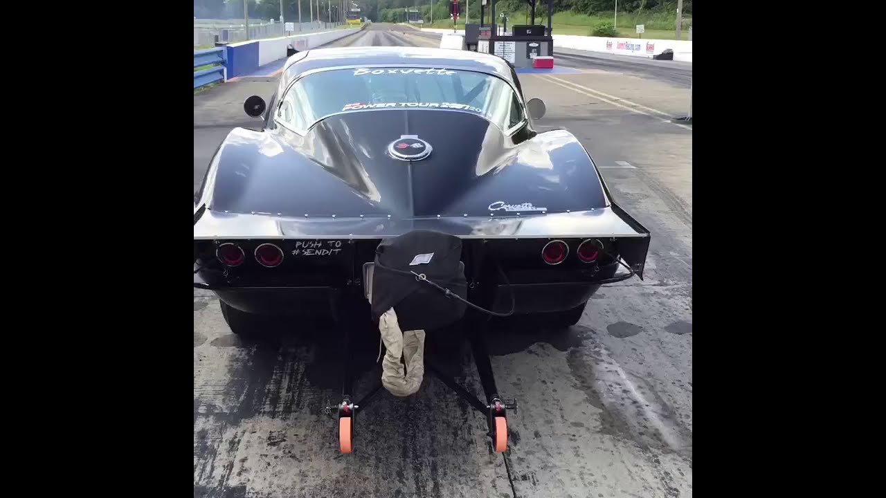 Gary Box Battling the Boxvette at the Line! - YouTube