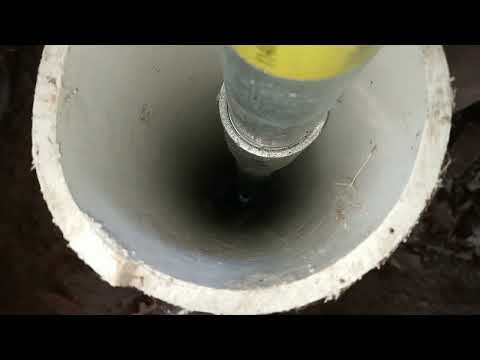 Installing a 1 1/4" sand point well 27' feet down. Part one. Using jack ...