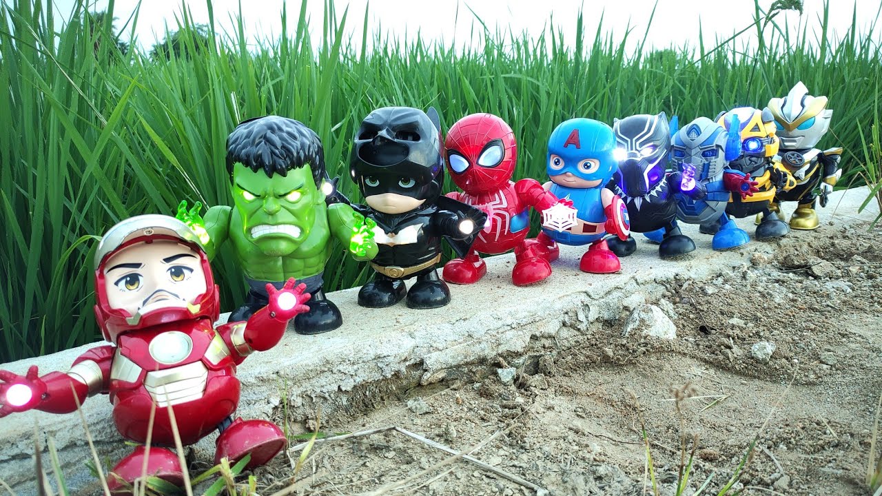 superhero toys videos cartoon ultraman avengers bumblebee hulk batman ...