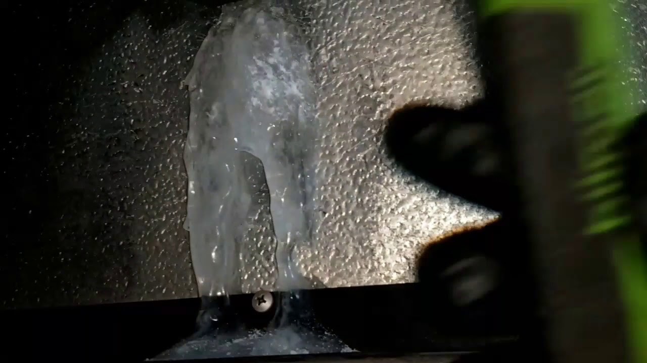 Walk in Freezer, Relief Vent forming ice - YouTube