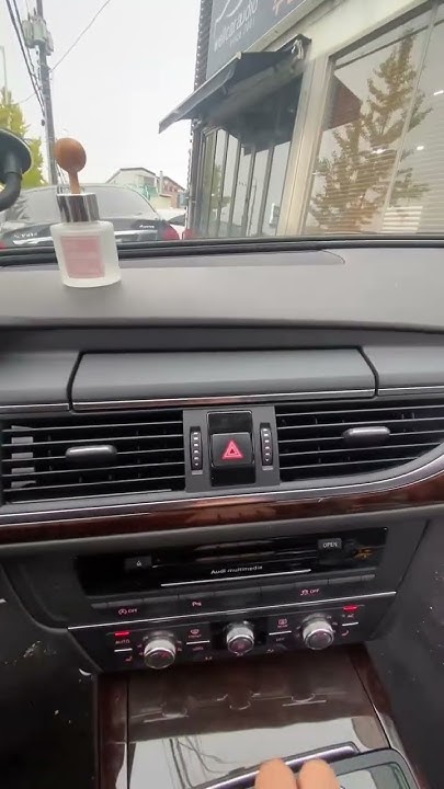 아우디 A6 MMI 고장 블랙아웃 먹통 증상 - YouTube