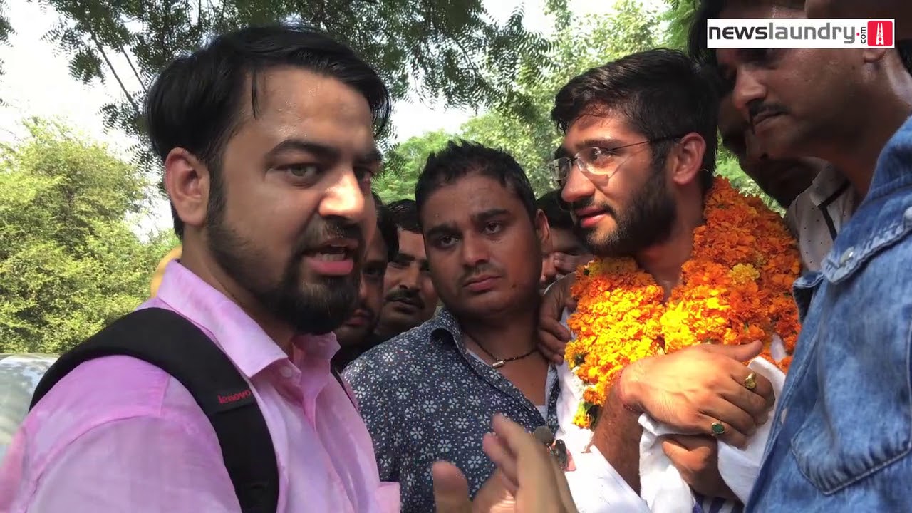 DUSU vice-president Kunal Sehrawat talking to Newslaundry - YouTube