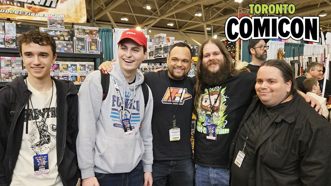 Toronto Comicon Day 2 Recap - YouTube