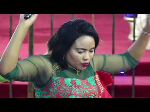 ELIZABETH MAINA PRAISE & WORSHIP 18 SEP 2022 AT NENO EVANGELISM - YouTube