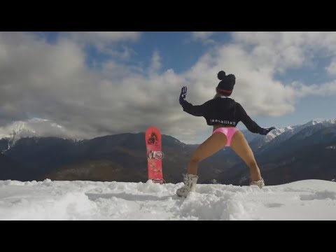 Ateşli Kızlar Üşümez Derler