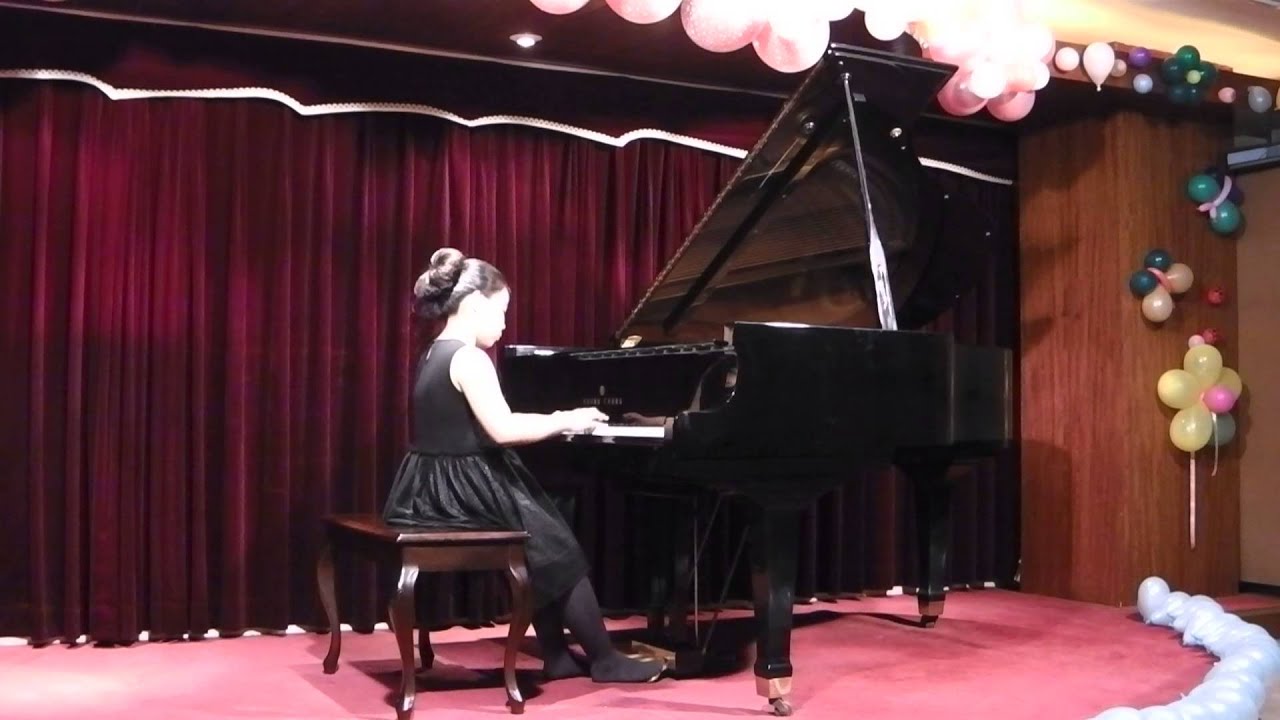 가희-베토벤 Sechs Variationen - YouTube