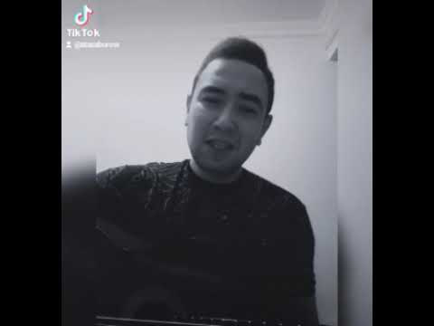 Ata Saburow - mahur gozlum(gitara)