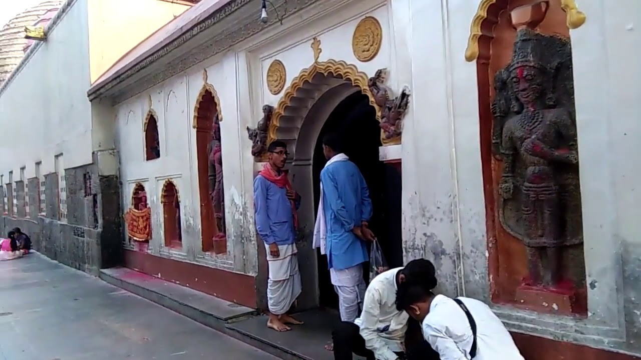 Kamakhya Temple || Yaha Hoti Hai Yoni Ki Puja | Pooja ka Rahashya || Secrets of Kamakhya Devi (2 ...