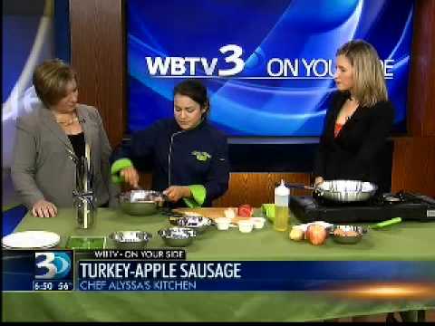 Chef Alyssa on WBTV Morning News making Turkey-Apple Sausage - YouTube