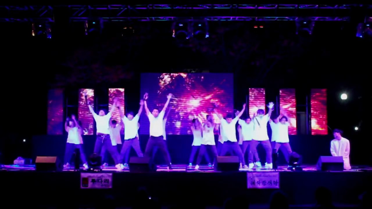 MIC (Motion In Christ) - The Gospel @2016 한동대 가을축제 - YouTube