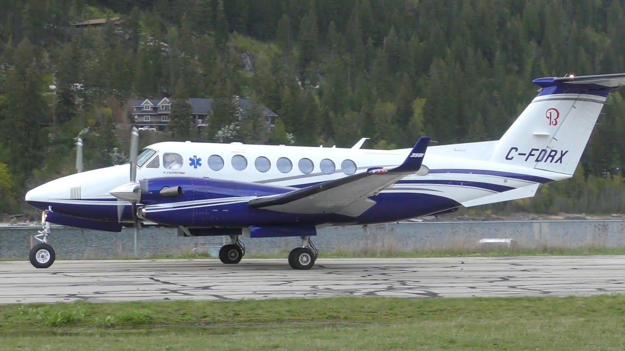 Beech B300 Super King Air 350 Takeoff - YouTube