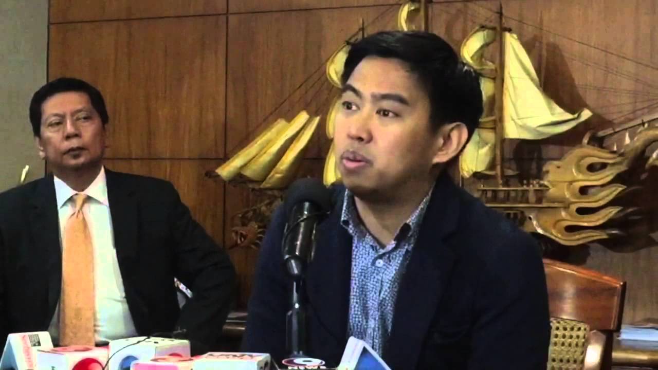 Suspended Makati Mayor Junjun Binay faces the media - YouTube